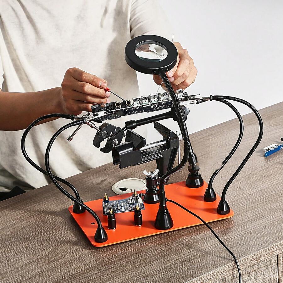 Magnetic Helping Hands Soldering Station, 4 Arms Third Hand Tool, With ...