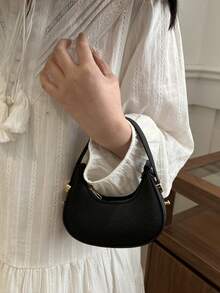Mini Cute Solid White Handbag For Women, Fashionable Crescent Moon ...