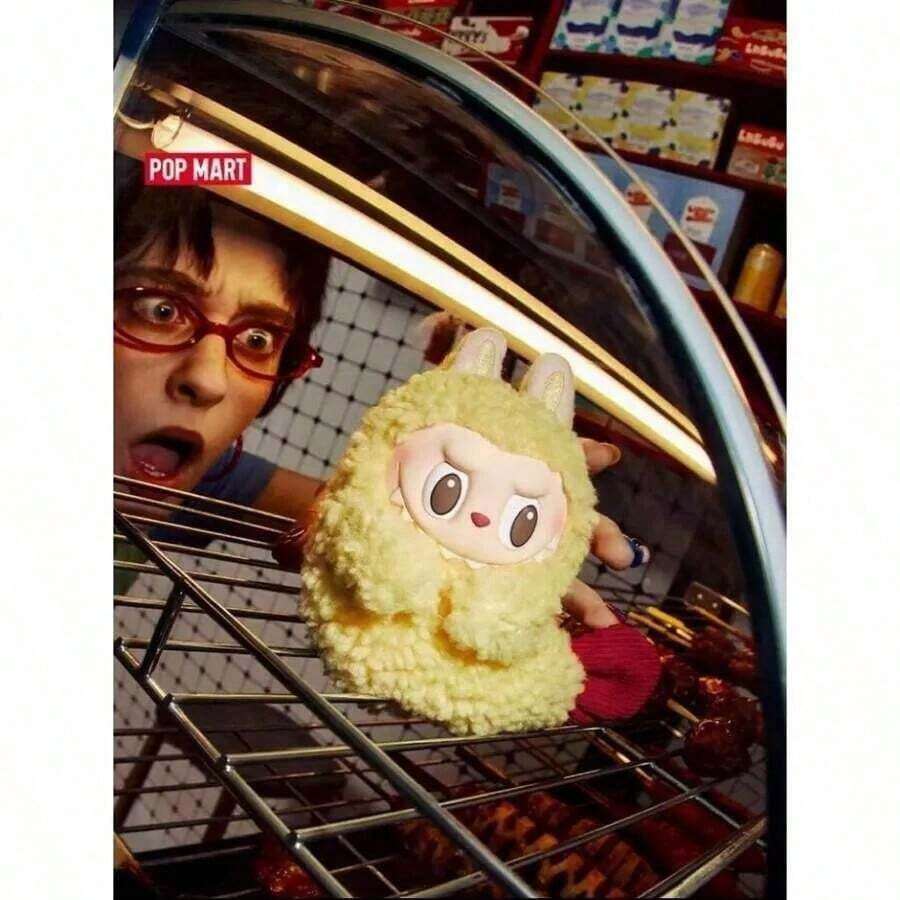 Pop Mart Labubu The Monsters Wacky Mart Series Earphone Case - Keychain ...