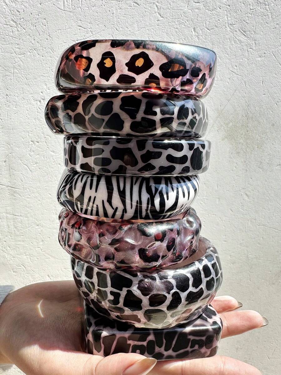 1pc Exaggerated Punk Black & White Striped Thick Cuff Bracelet, Fashion ...