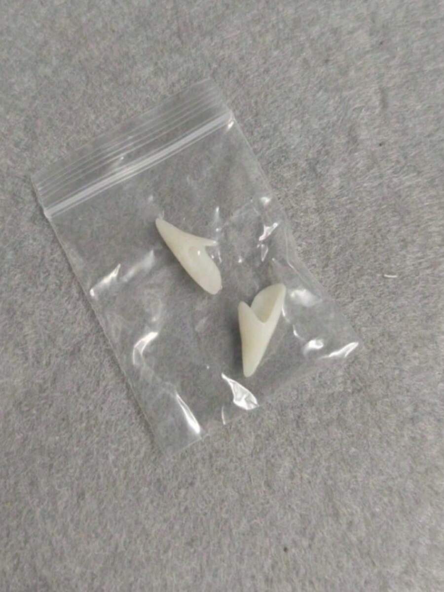 Halloween Vampire Fangs With Adhesive, Fake Teeth Cosplay Props | SHEIN USA