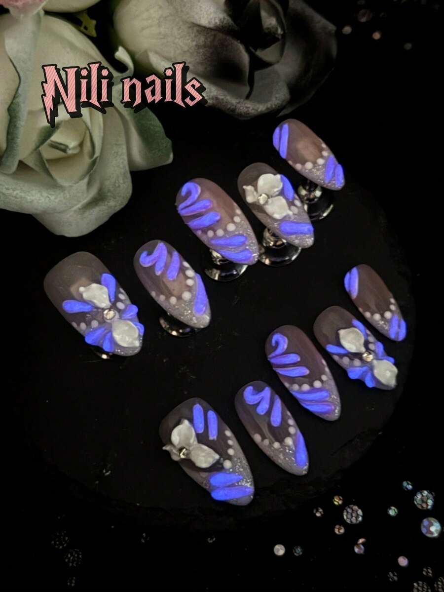 10 Stücke handgefertigter, vollständig abgedeckter Fake Nail Sets ...