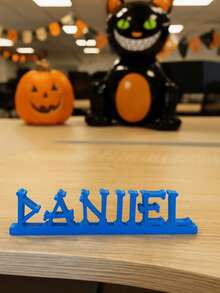 1 Piece Personalized Desk Name Plate, Custom Office Name Sign, Teacher ...