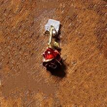 1 Rose-Shaped Phone Dust Plug, Compatible With IPhone, Type-C, And ...