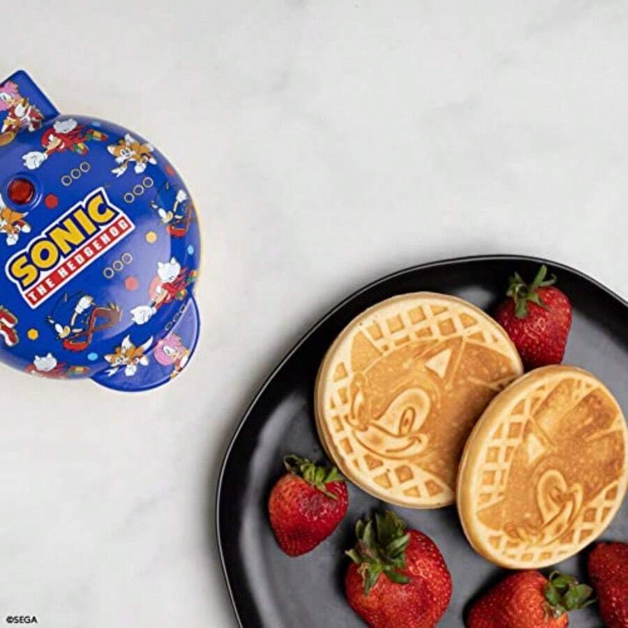 AFRT Sonic The Hedgehog Mini Waffle Maker - Sega Kitchen Appliance ...