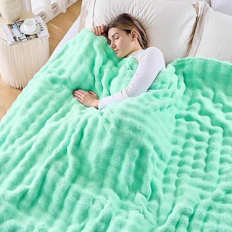 NEWCOSPLAY Throw Blanket Couch Coral Pink Soft Flannel Fleece 3D Bubble ...