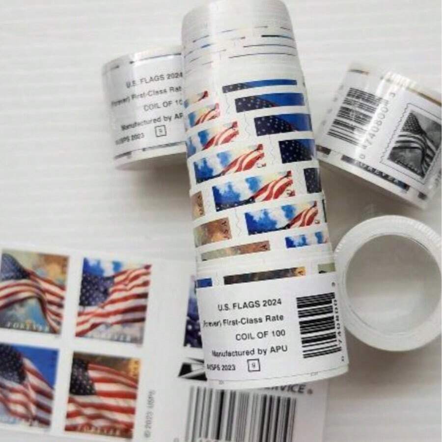 100-Pack Roll 2024 US Flag Forever First Class Postage Stamps | Mode de ...