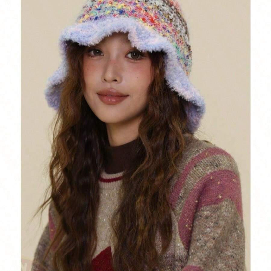 Niche Design Original Retro Colorful Frayed Edge Pullover Hat, Warm Ear ...
