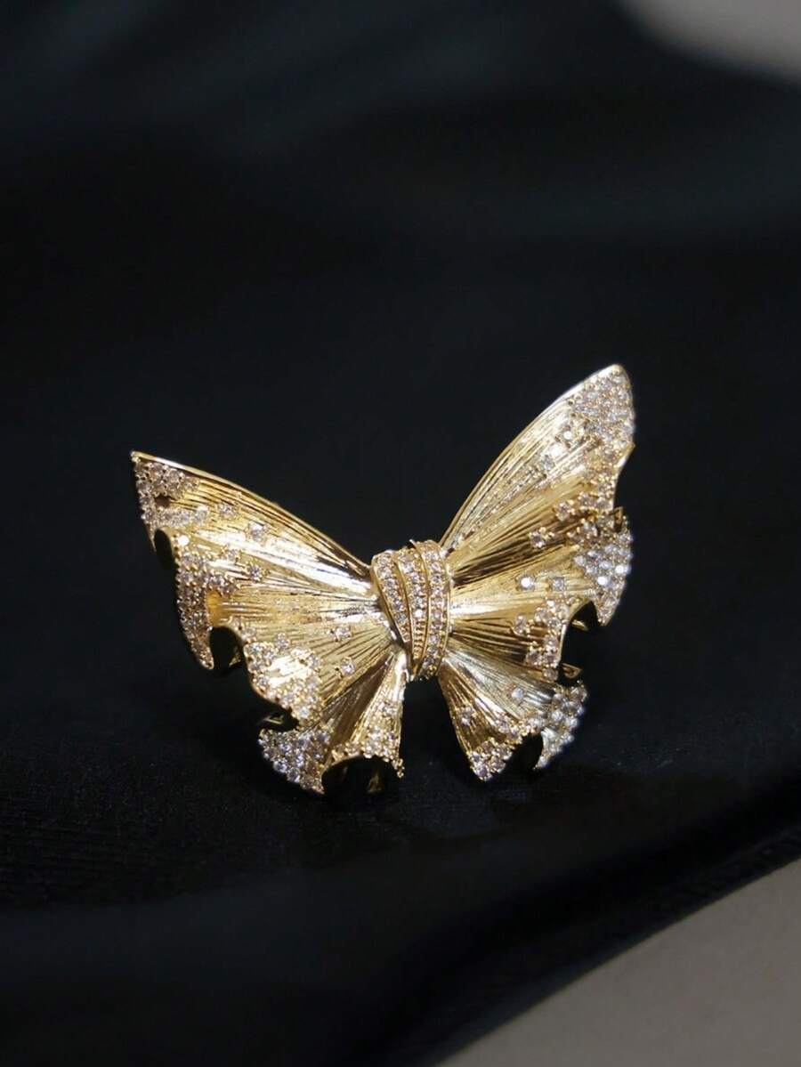 Exquisite, einzigartige, wunderschöne, schicke neue Stil Schmetterling ...