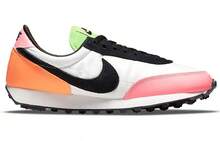 Nike Zapatillas de mujer Daybreak "Summit White Sunset Pulse" de color ...
