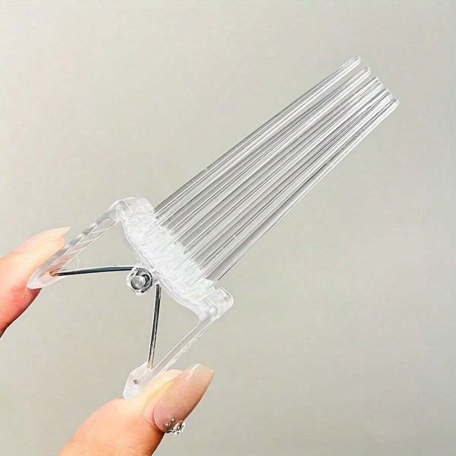 A Fluffy Tool For Styling With Naturally Fluffy Hair Roots And Bangs ...