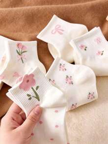 1/3/5/10 Pairs Women's Cute Bowknot Floral Pattern Mid-Calf Socks ...