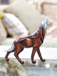 Faux Wood Grain Resin Howling Wolf Realistic Animal Sculpture, Suitable ...