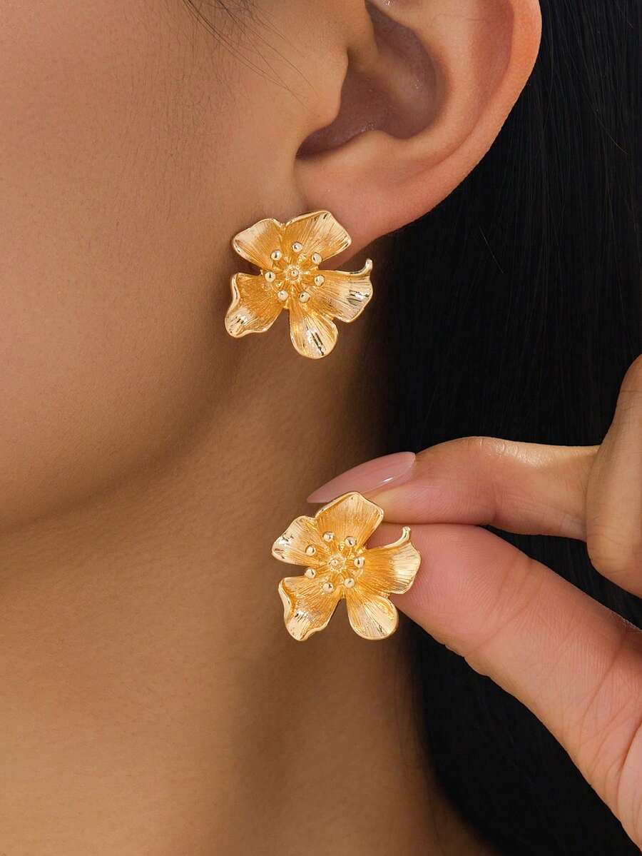 1 Pair Luxury Textured Gold Metal Flower Stud Earrings, Suitable For ...