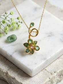 Women's Fashion Elegant Gold-Plated Flower Pendant Necklace, Cubic ...