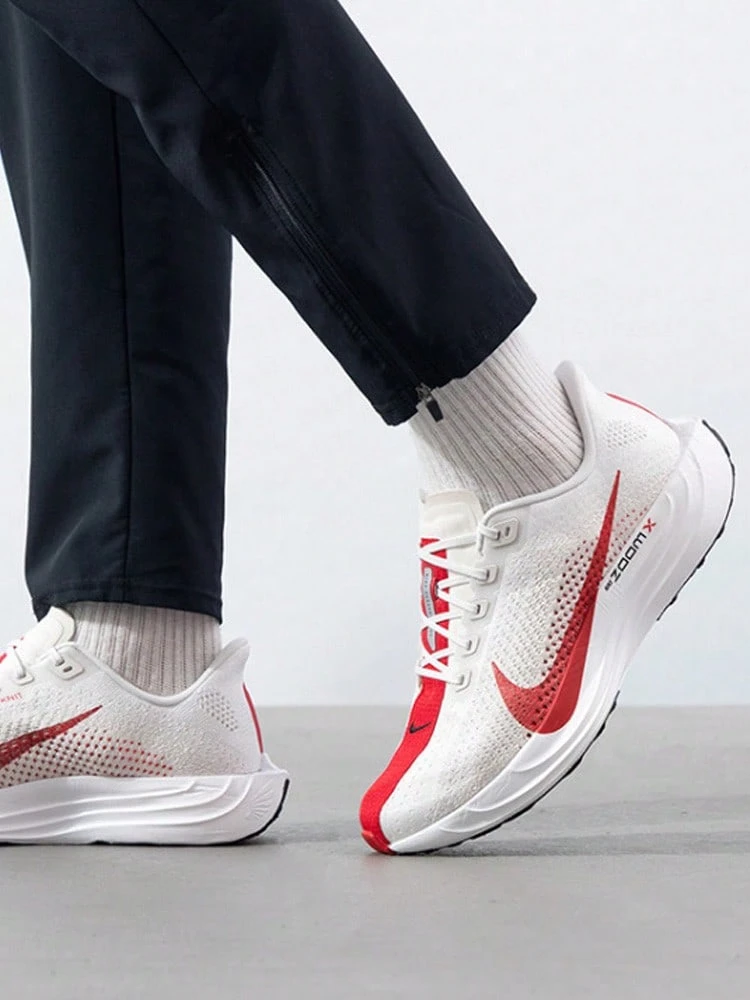 Nike PEGASUS TURBO 4 Soft, Comfortable, Slip-Resistant, Low-Top Casual ...