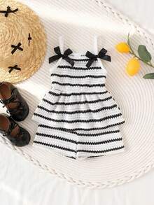 2pcs Baby Girl Cute Knitted Pineapple Check Black & White Striped ...