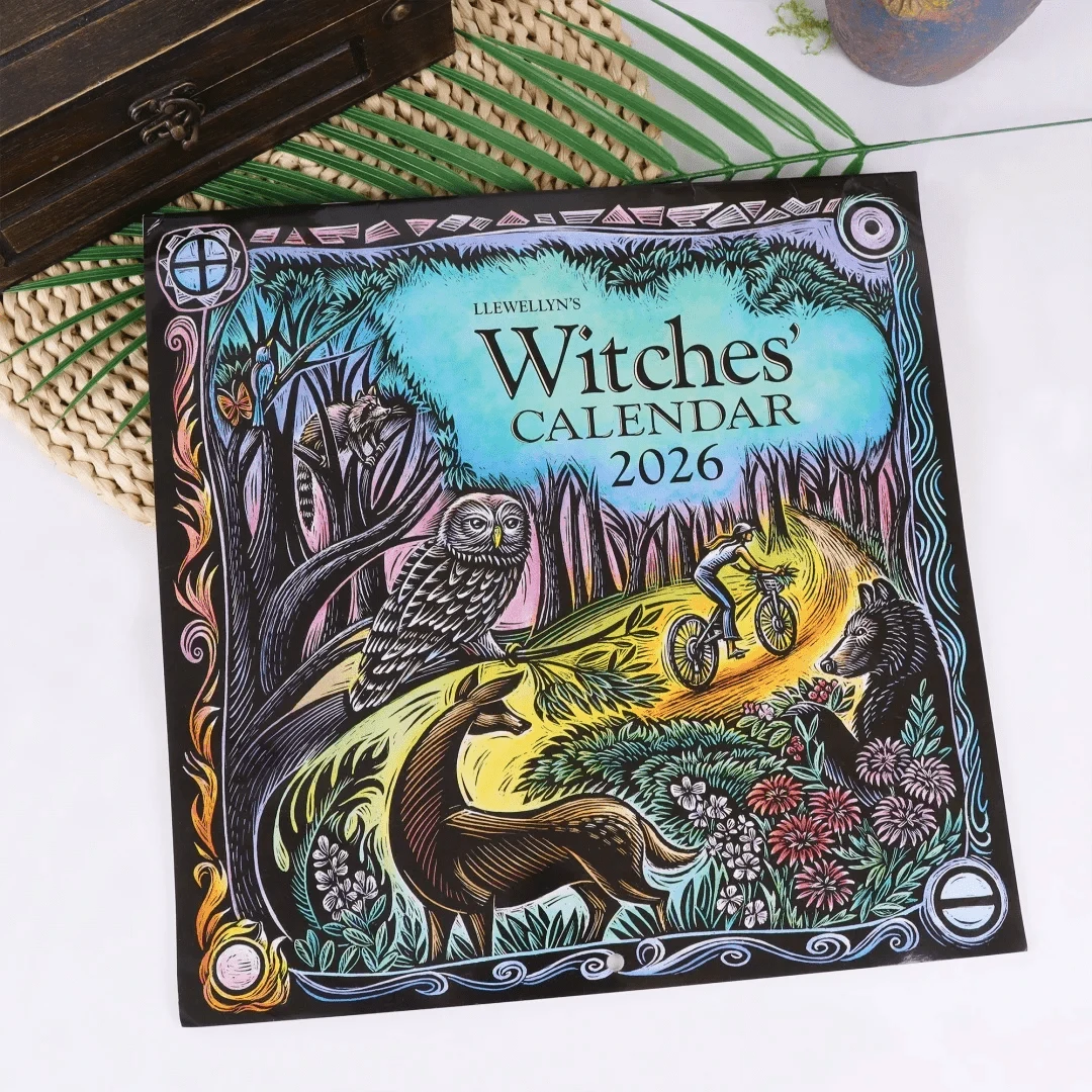 Llewellyn's 2026 Witches' Calendar (Llewellyn's 2026 Calendars ...