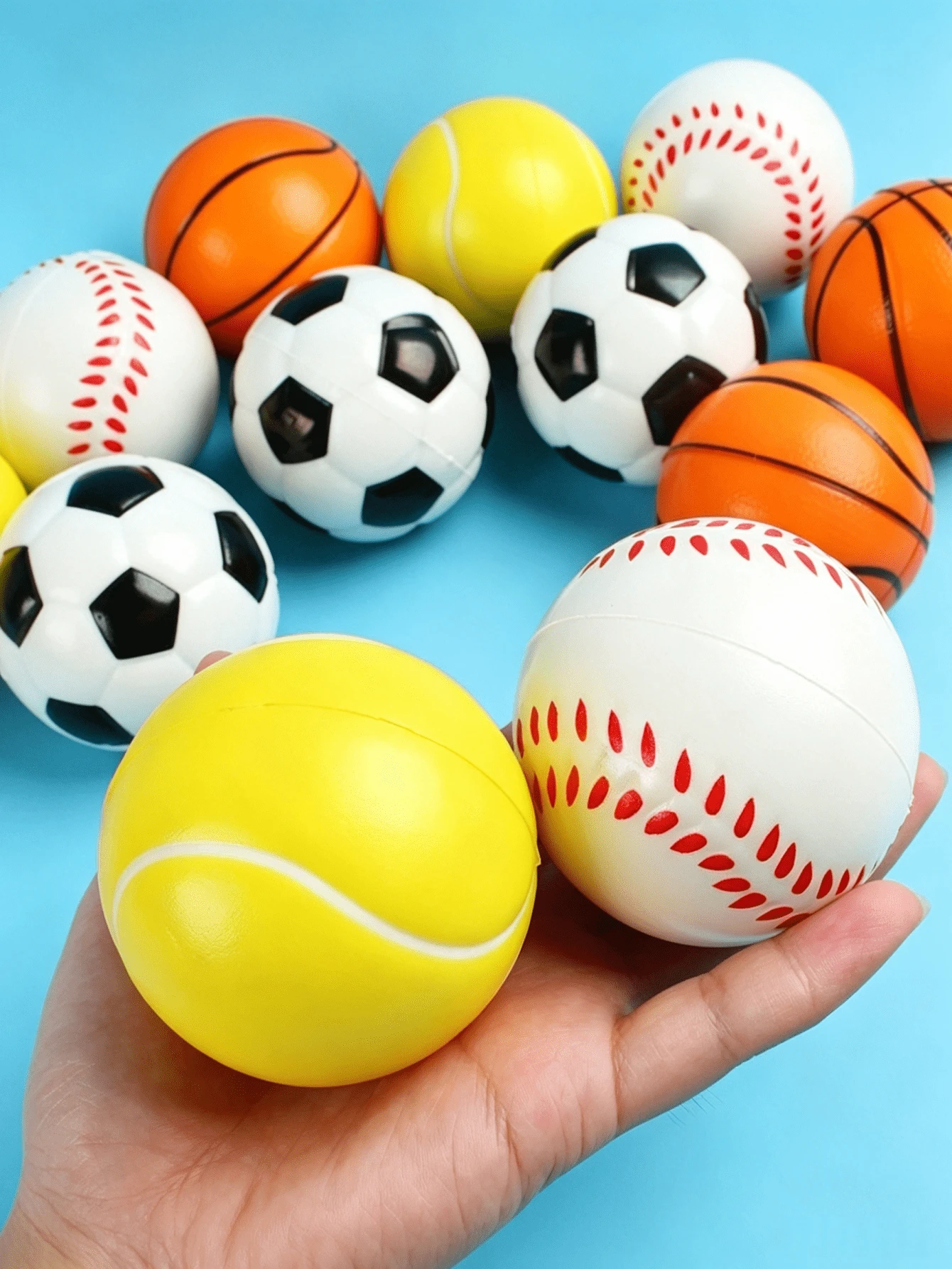 A Ball That Relieves Stress And Anxiety, Eases Hand Stiffness, Numbness ...